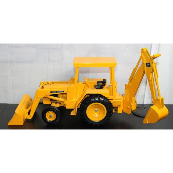 John Deere | Toys | John Deere 16 Scale Diecast Backhoe Loader ...